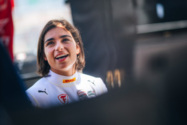 Jamie Chadwick Gets her 2nd Top 10 Finish in Iowa - ECCO